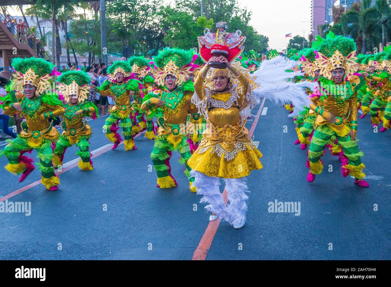 Participants in the Aliwan fiesta in Manila Philippines Stock Photo - Alamy