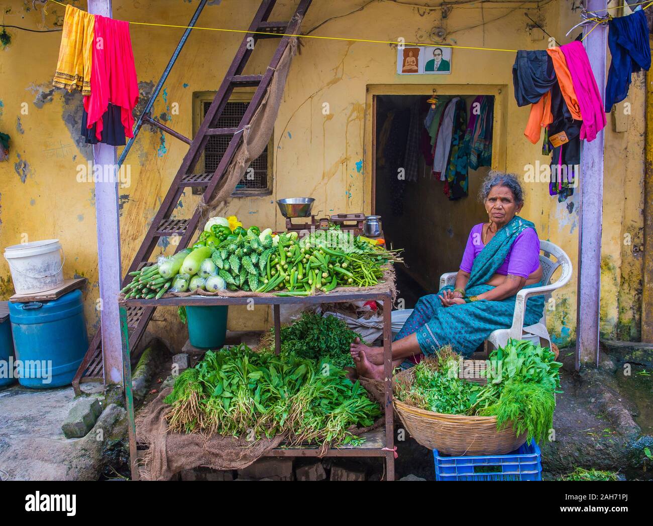 Portrait of an Indian woman in Asalfa neighborhood in Ghatkopar, a ...