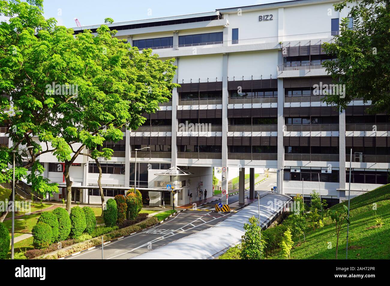 SINGAPORE -4 DEC 2019- View of the campus of the National University of ...