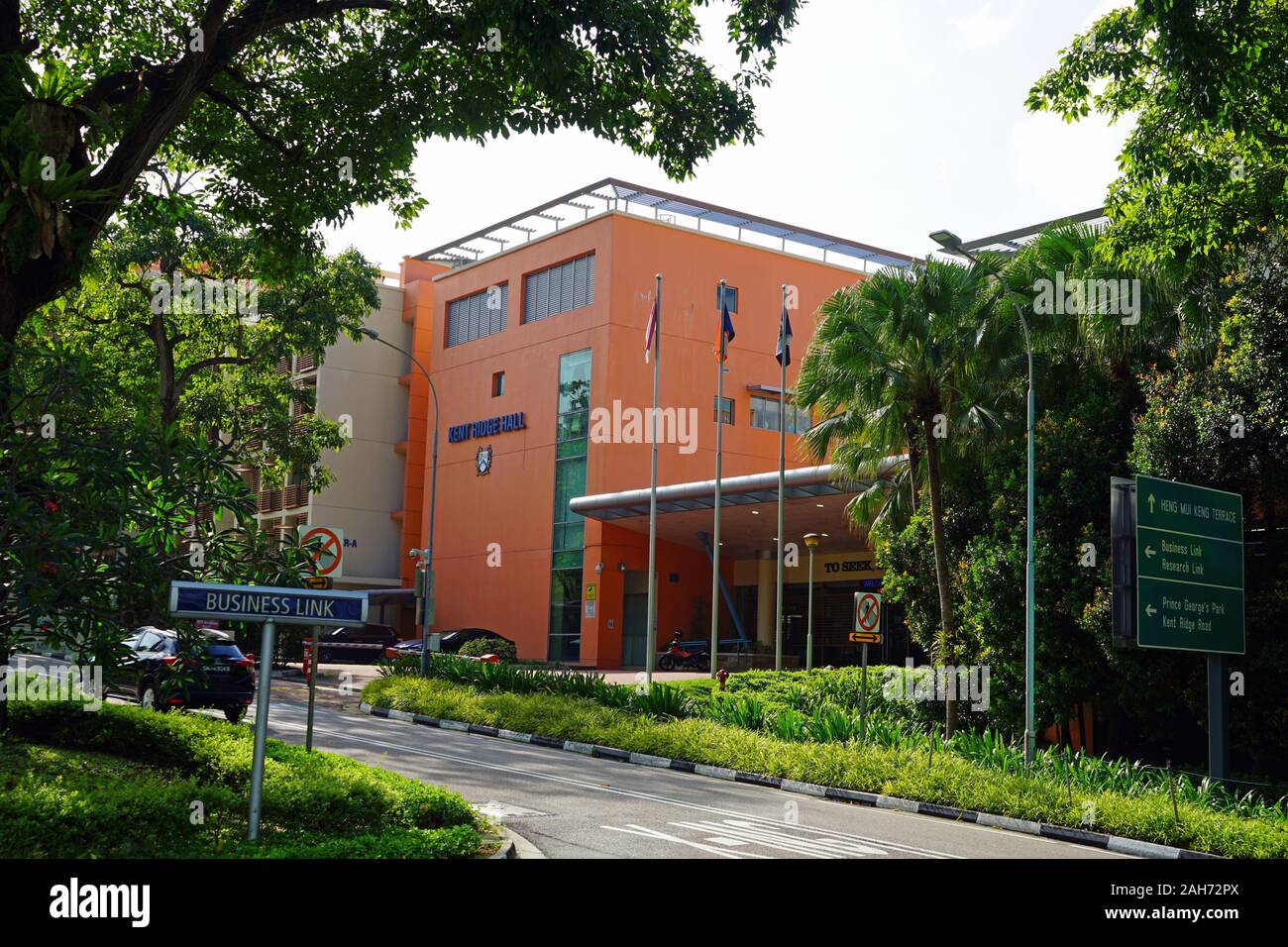 SINGAPORE -4 DEC 2019- View of the campus of the National University of ...