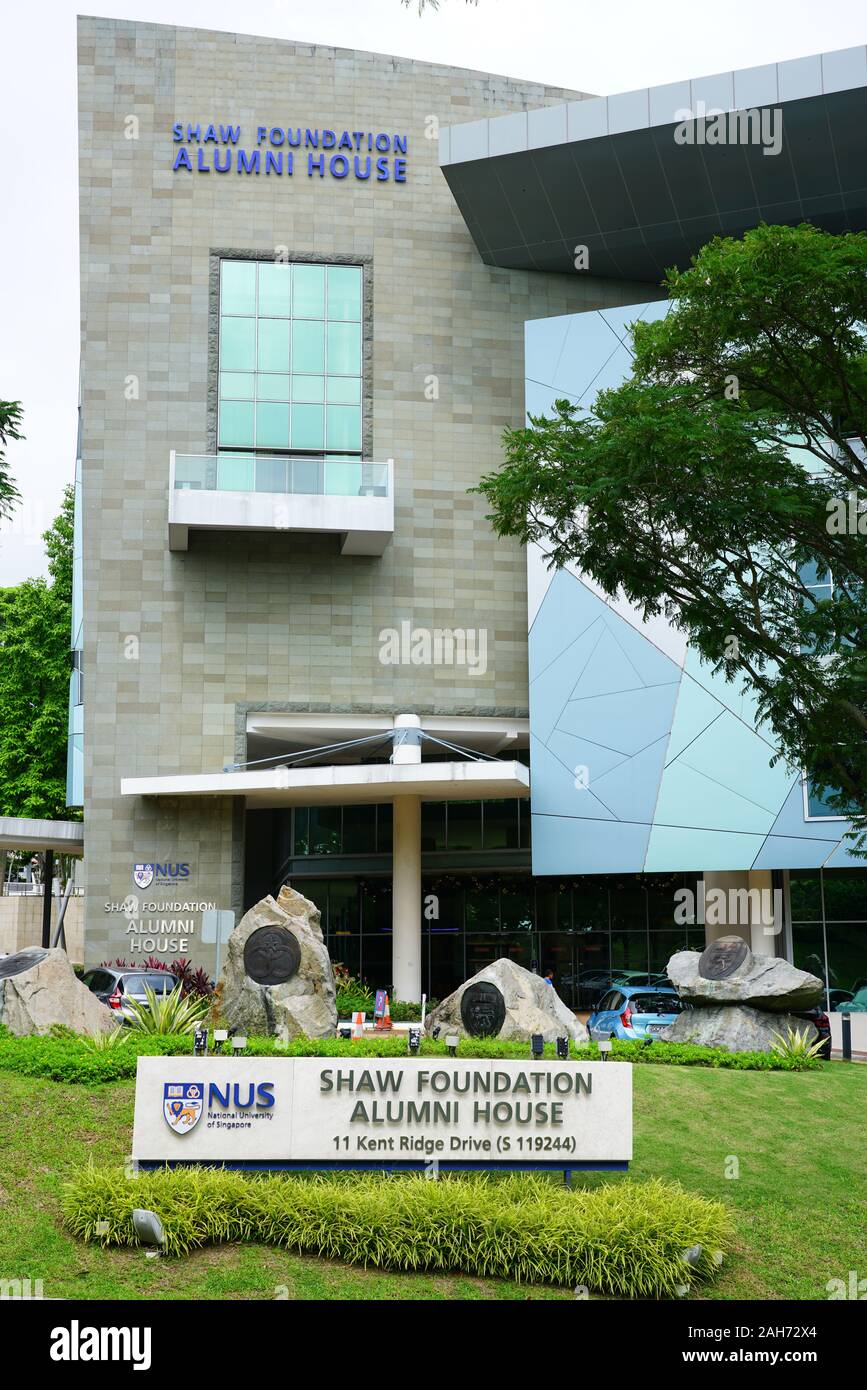 SINGAPORE -4 DEC 2019- View of the campus of the National University of ...