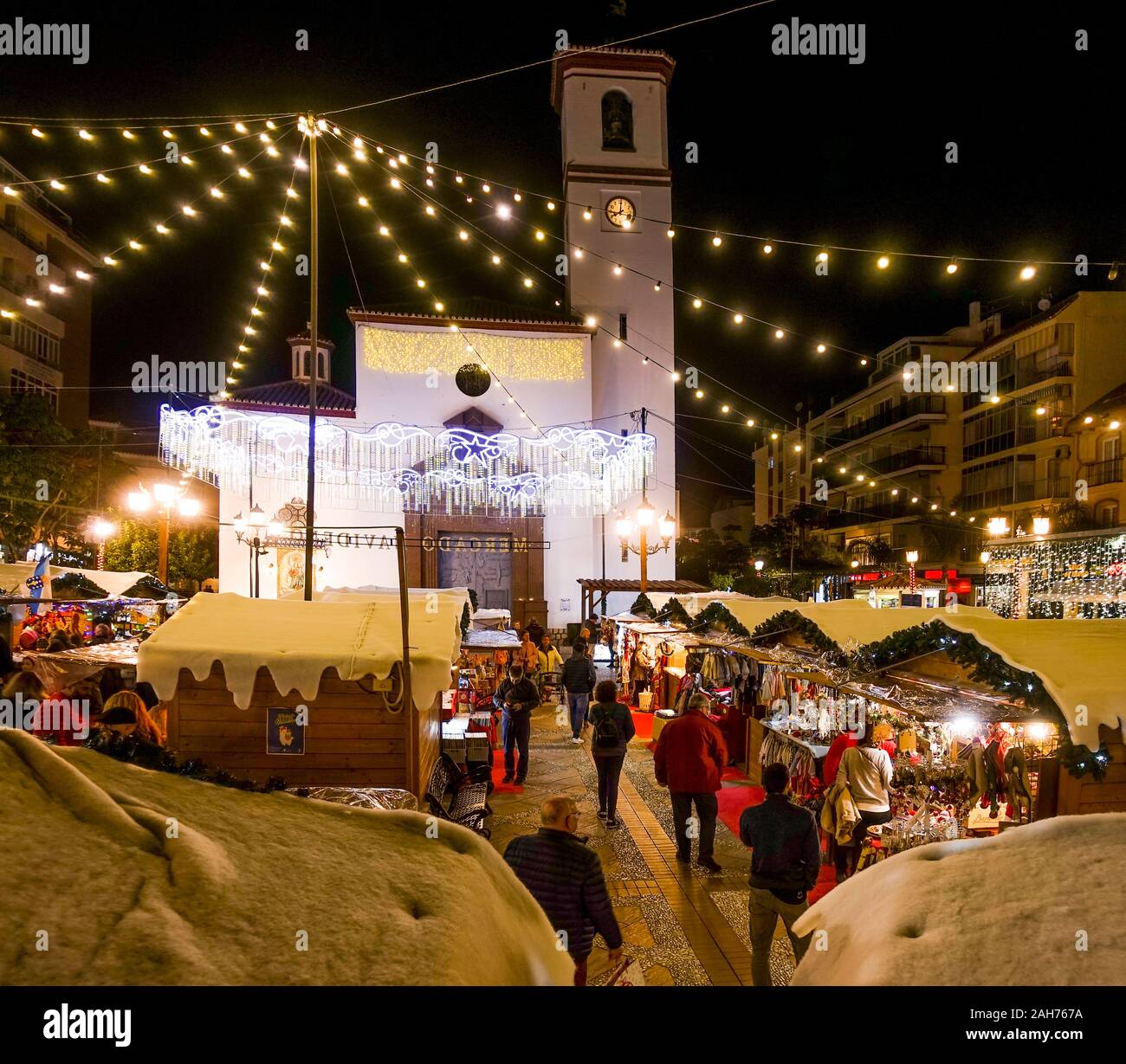 Fuengirola by night hi-res stock photography and images - Alamy