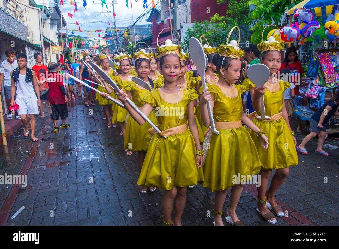 Mojiganga giant puppets hi-res stock photography and images - Alamy