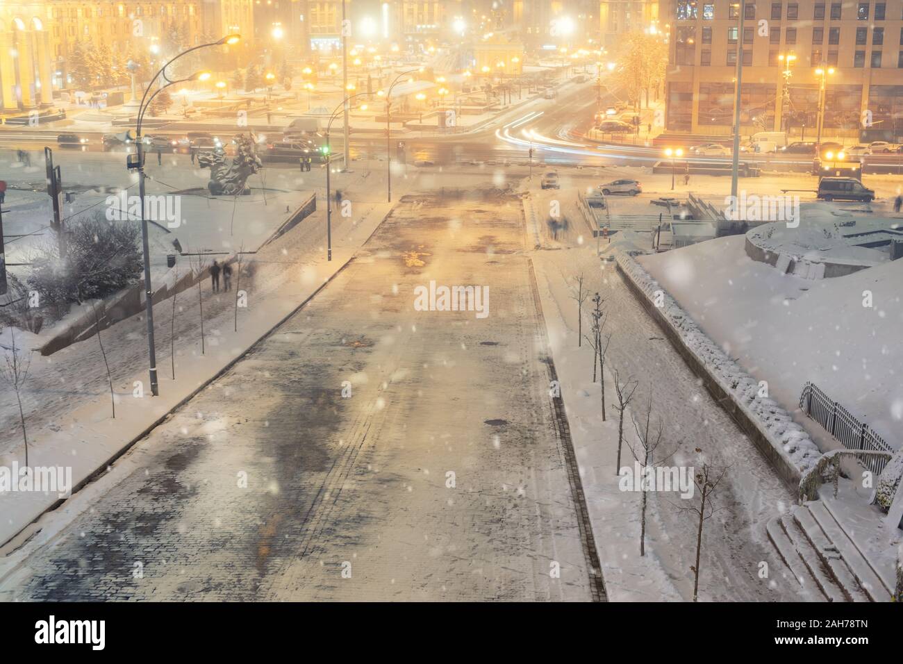 Snowfall on Independence square in Kiev, Ukraine. Night winter skyline ...