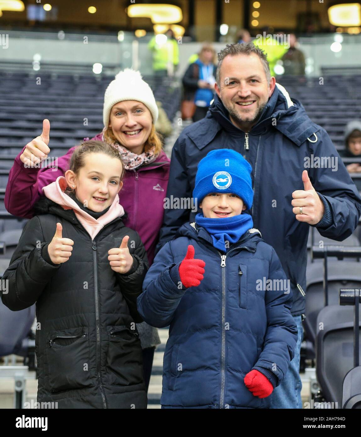 Tottenham Hotspur Stadium, London, UK. 26th Dec, 2019. English Premier ...