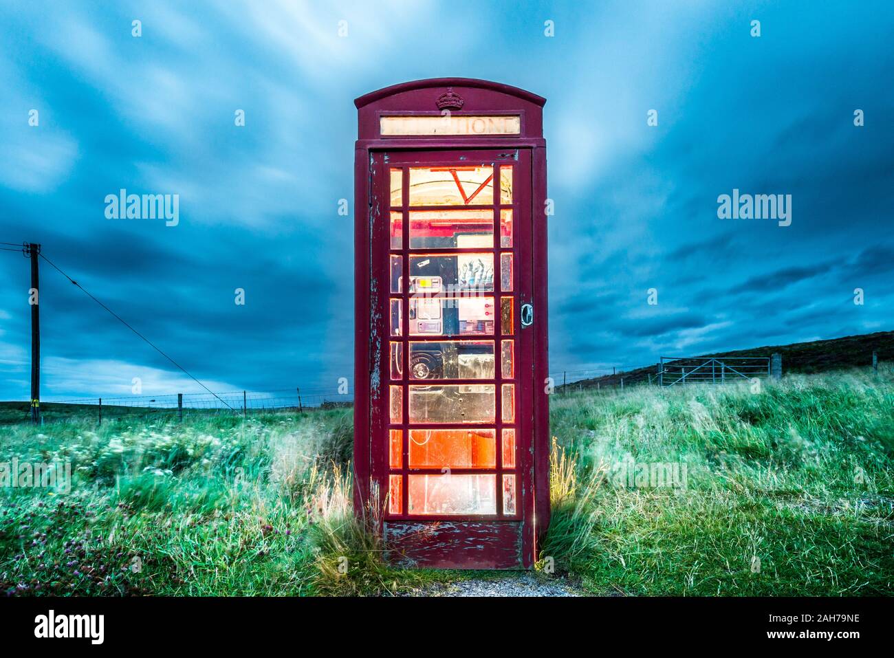 British countryside at night hi-res stock photography and images - Alamy