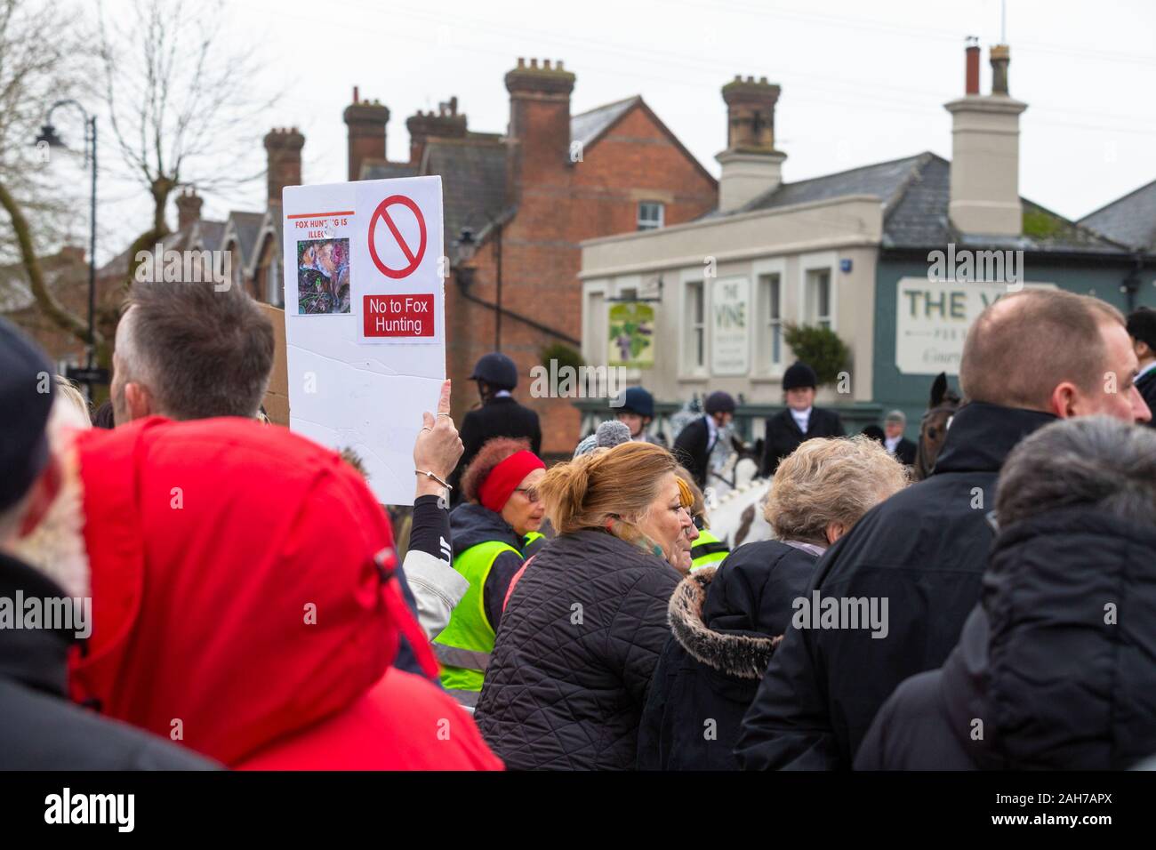 No to fox hunting sign hi-res stock photography and images - Alamy