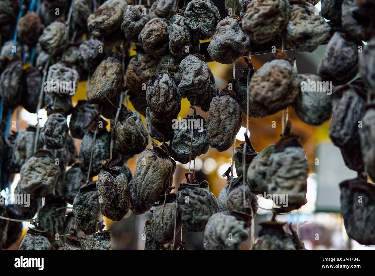 Oriental sweets Asian market spice fruit z Stock Photo - Alamy