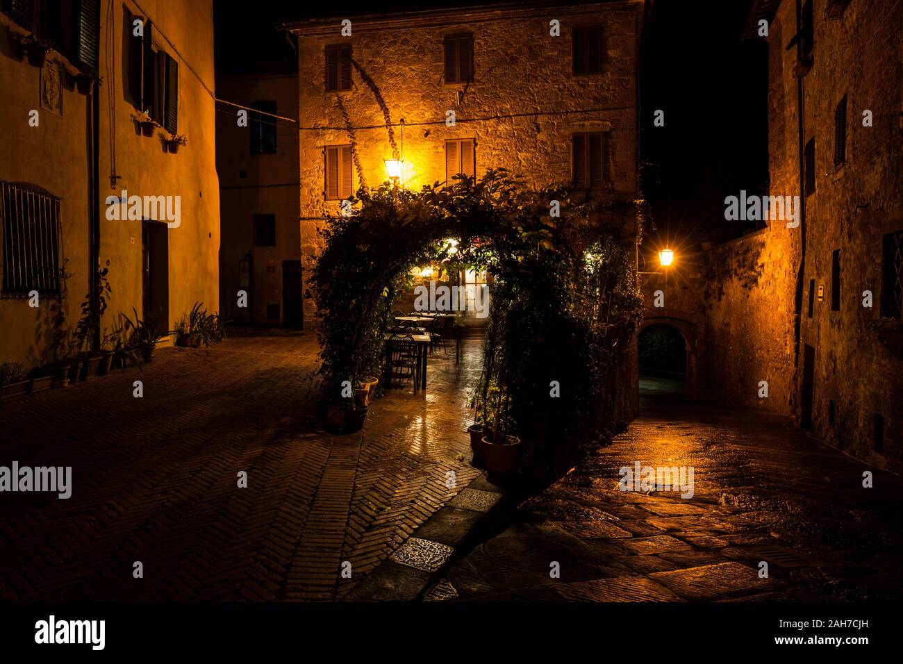 Night scene of old european town lvov hi-res stock photography and ...