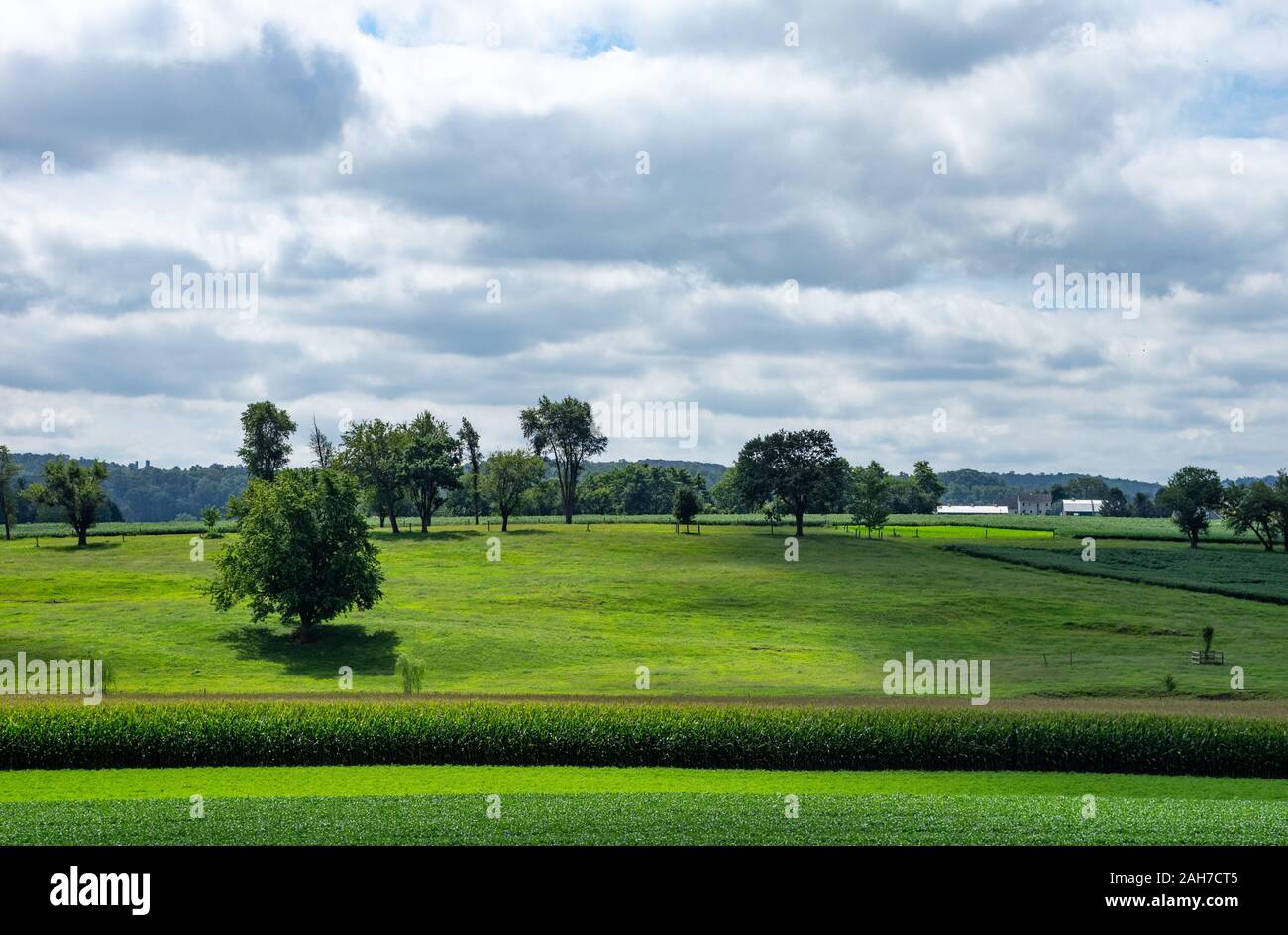 The beautiful green farmland of Lancaster County, Pennsylvania Stock Photo - Alamy