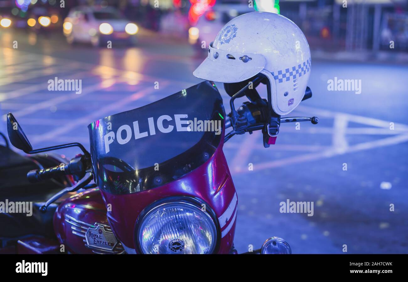 India traffic police hi-res stock photography and images - Alamy
