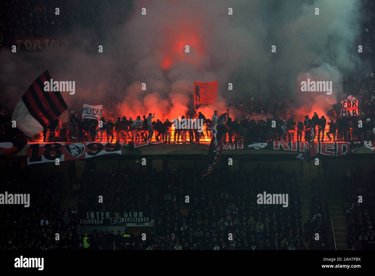 Inter milan flags san siro hi-res stock photography and images - Alamy