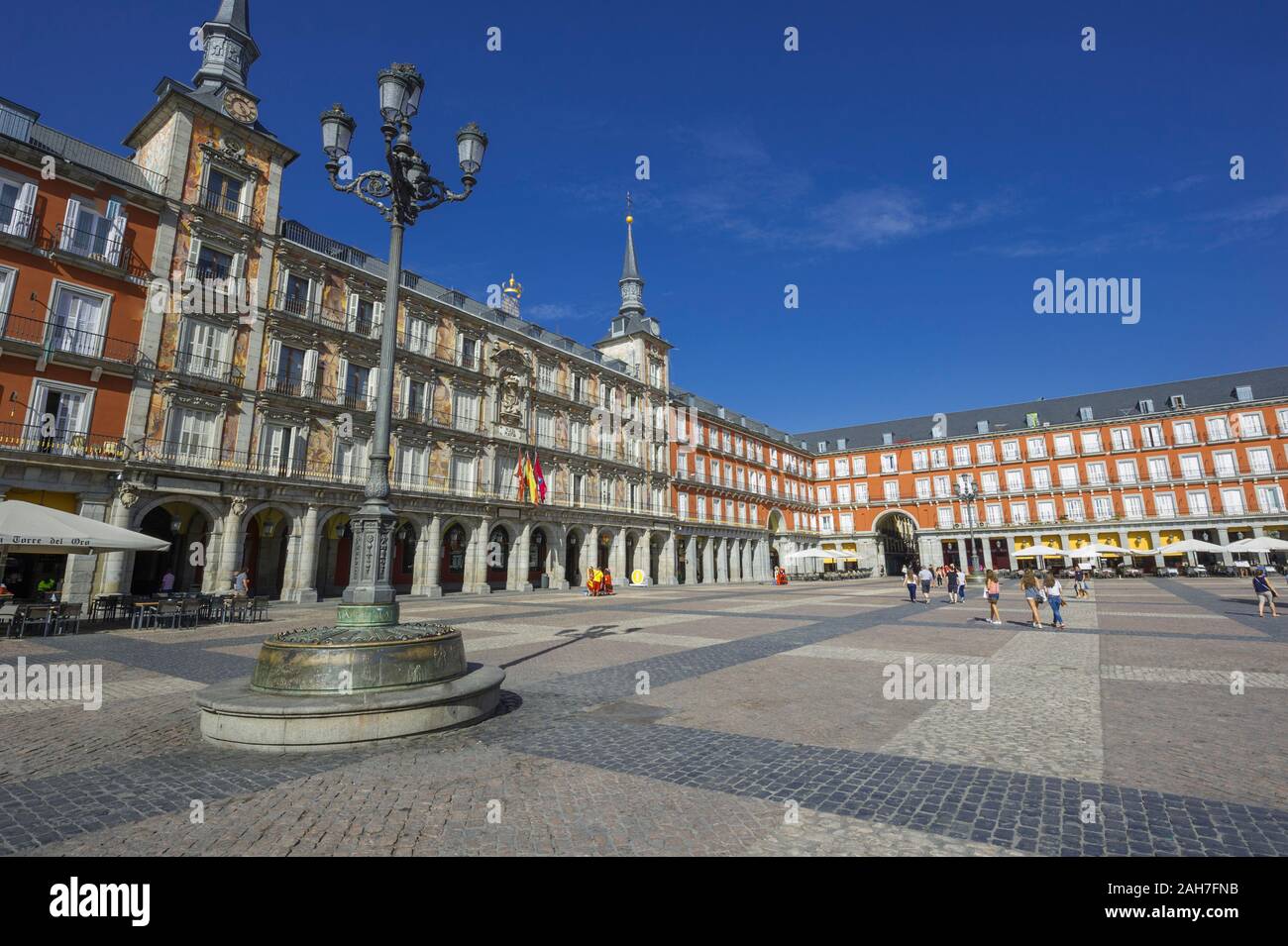 Popular famous places hi-res stock photography and images - Alamy