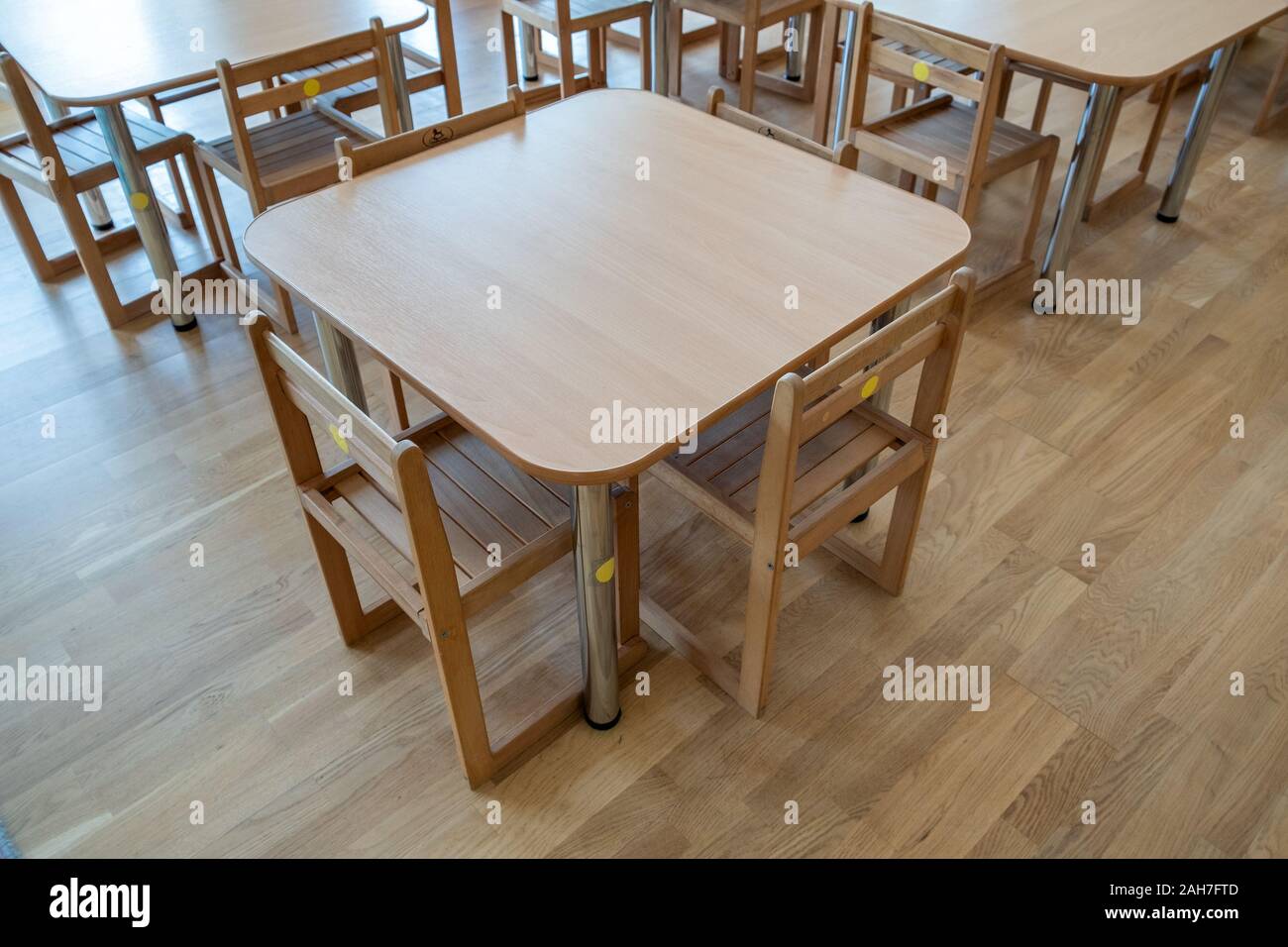 Children tables hi-res stock photography and images - Alamy