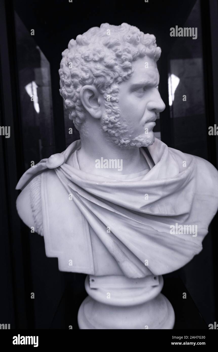 Bust of emperor caracalla hi-res stock photography and images - Alamy