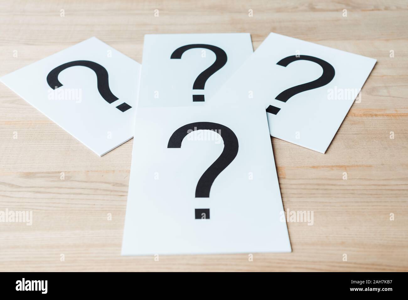 White question marks on black hi-res stock photography and images - Alamy