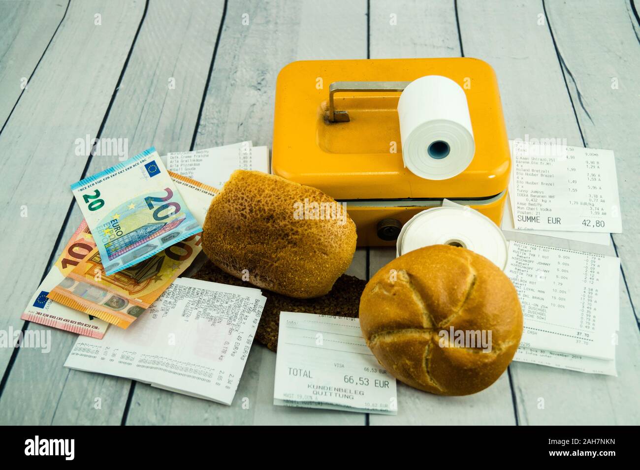 Bon Obligation High Resolution Stock Photography and Images - Alamy