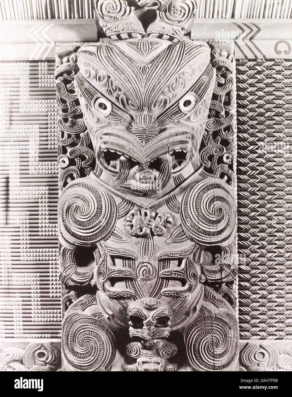 New Zealand, Maori 'tekoteko' panelClose-up shot of a Maori 'tekoteko ...