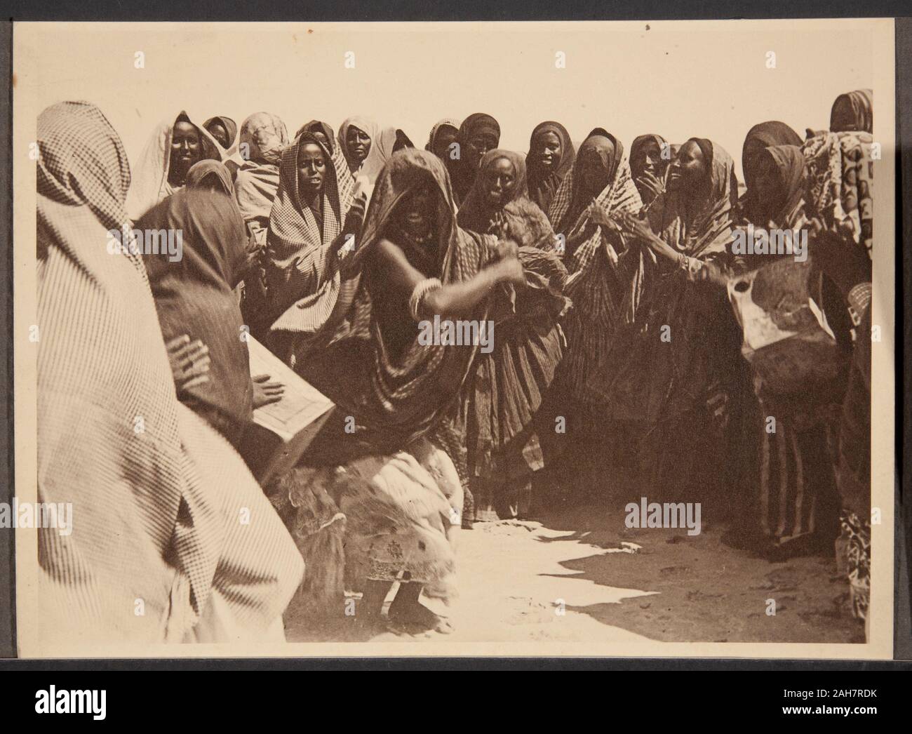 Somalia, A group of Somali women perform a song and dance. Original ...