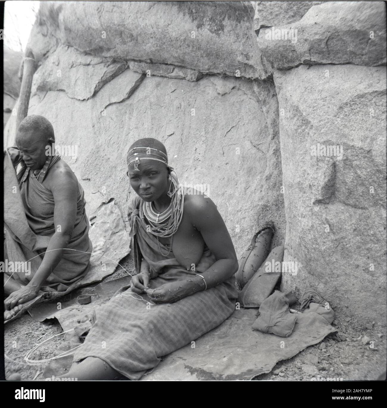 Kenya, Ruel: KuriaMasai kraal, circa 1958. 2012/001/6/2/49B Stock Photo ...