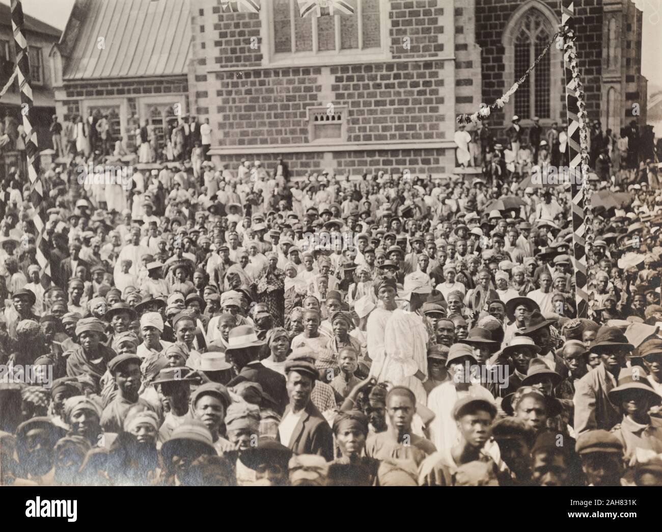 Africcivilians hi-res stock photography and images - Alamy