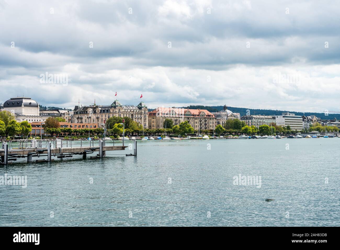 Cruise ship dock at the Lake of Zurich with background of buldings at ...