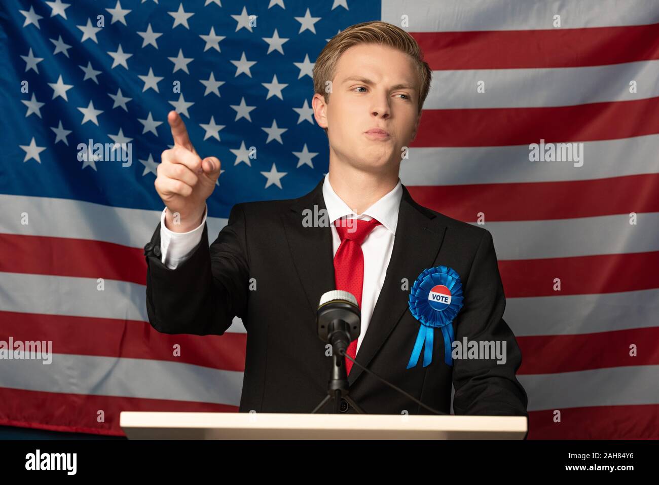 Donald trump pointing finger hi-res stock photography and images - Alamy