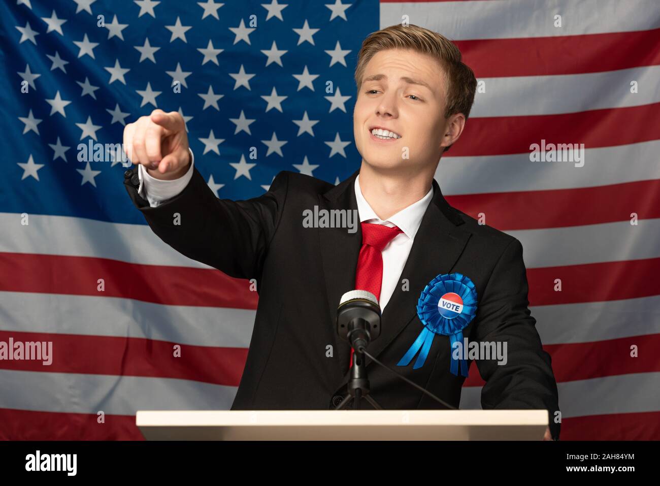 Donald trump pointing finger hi-res stock photography and images - Alamy
