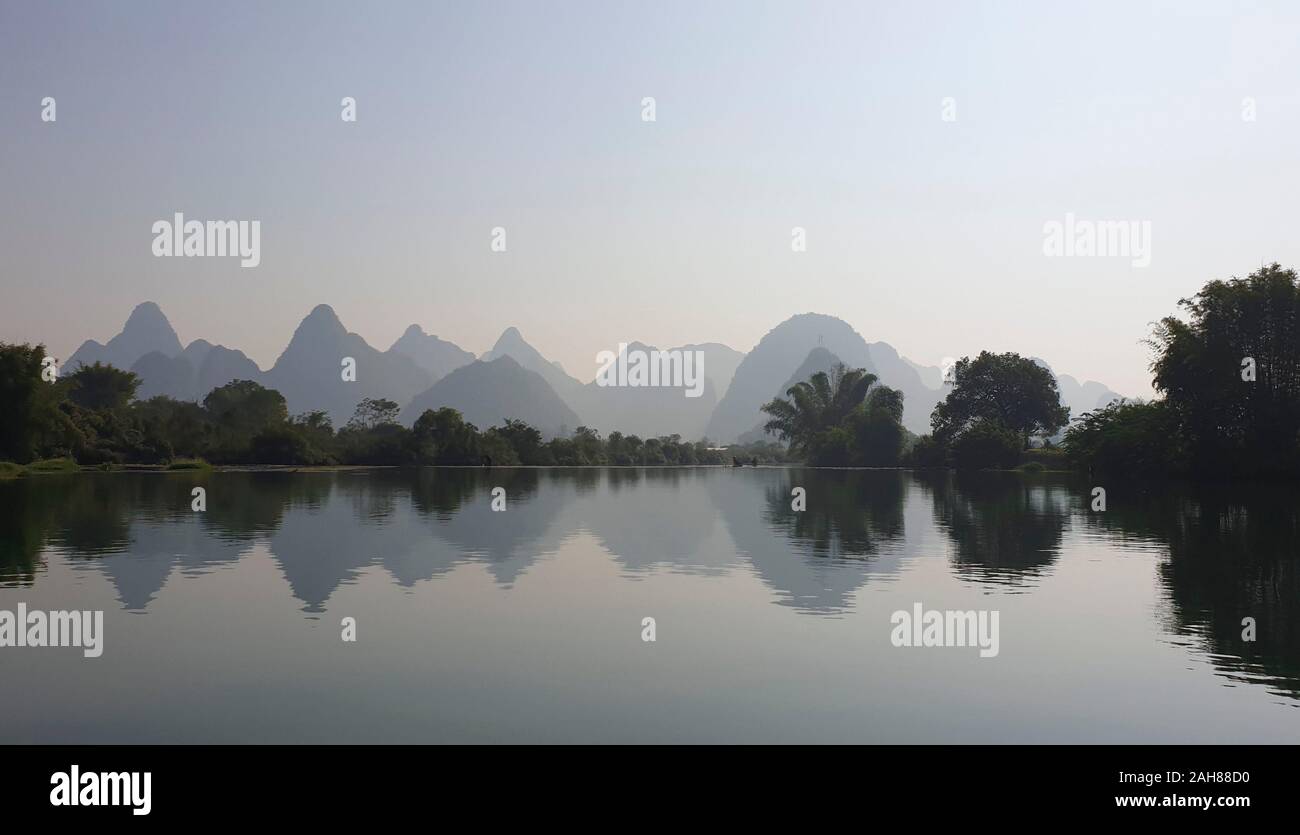 Bamboo Rafting at Yulong River, Yangshuo Guilin, Guangxi Provind, China ...