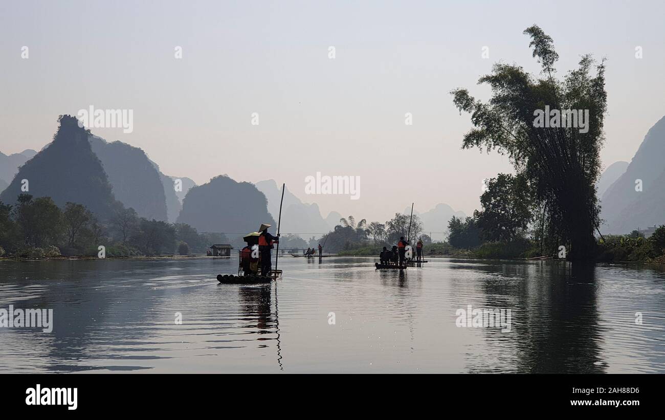 Bamboo Rafting at Yulong River, Yangshuo Guilin, Guangxi Provind, China ...