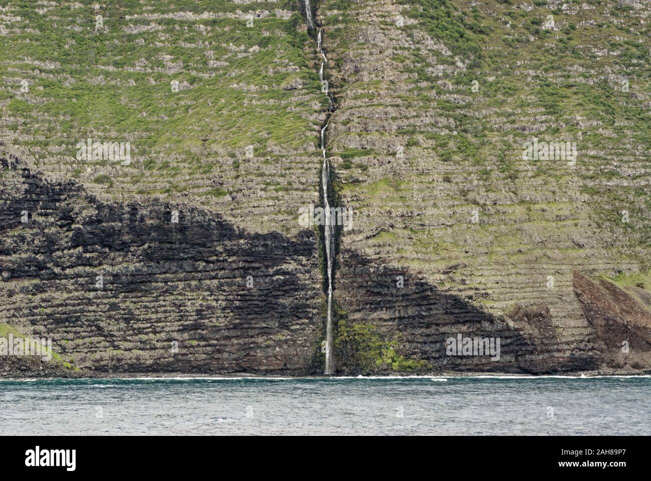 Molokai's Sea cliffs, the tallest on earth, Molokai, Hawaii - USA Stock ...