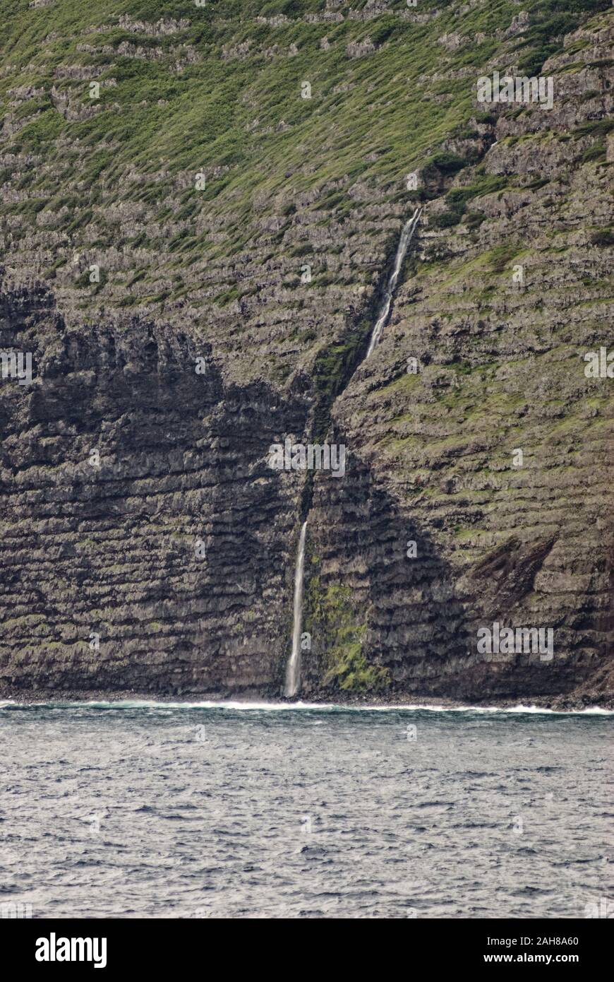 Molokai's Sea cliffs, the tallest on earth, Molokai, Hawaii - USA Stock ...