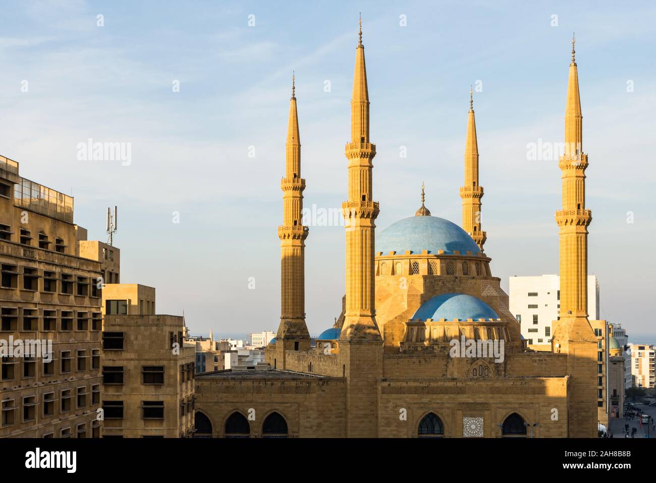 Beirut mosque architecture hi-res stock photography and images - Alamy