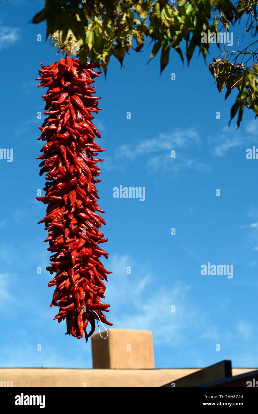 String of dried chili hi-res stock photography and images - Alamy