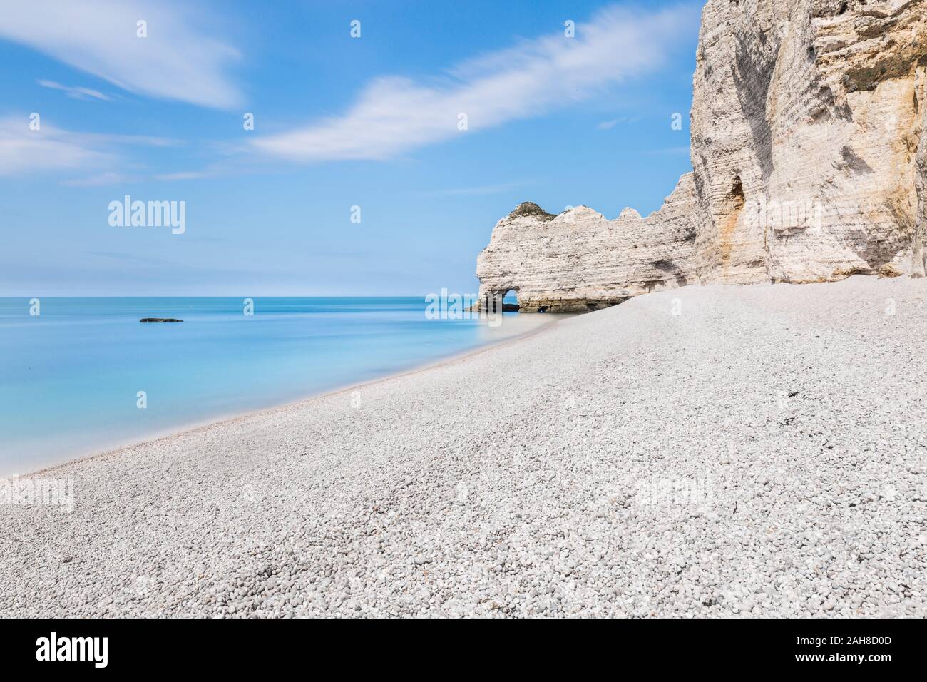 View iconic etretat cliff hi-res stock photography and images - Alamy