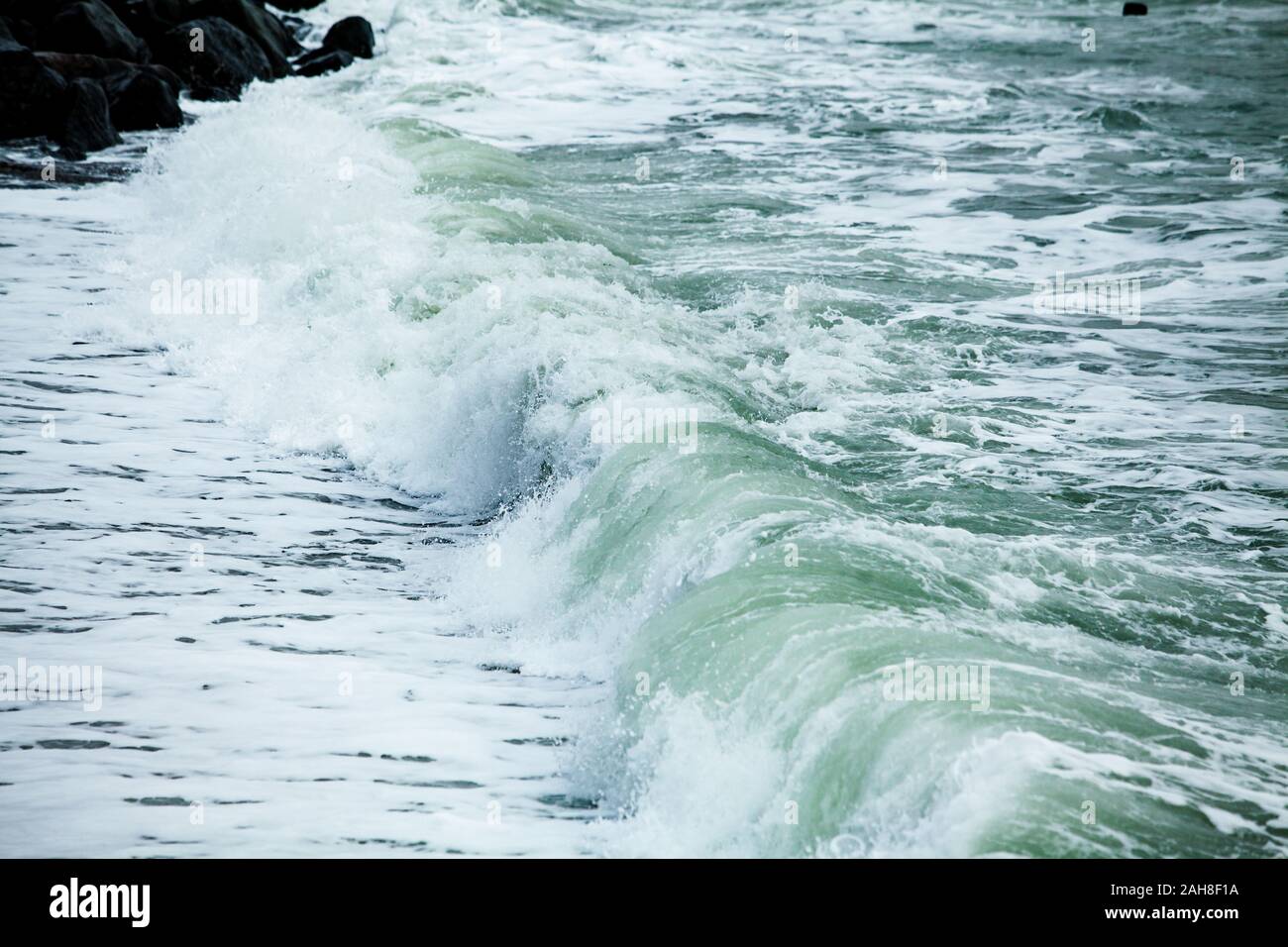 powerful ocean waves breaking natural background Stock Photo - Alamy