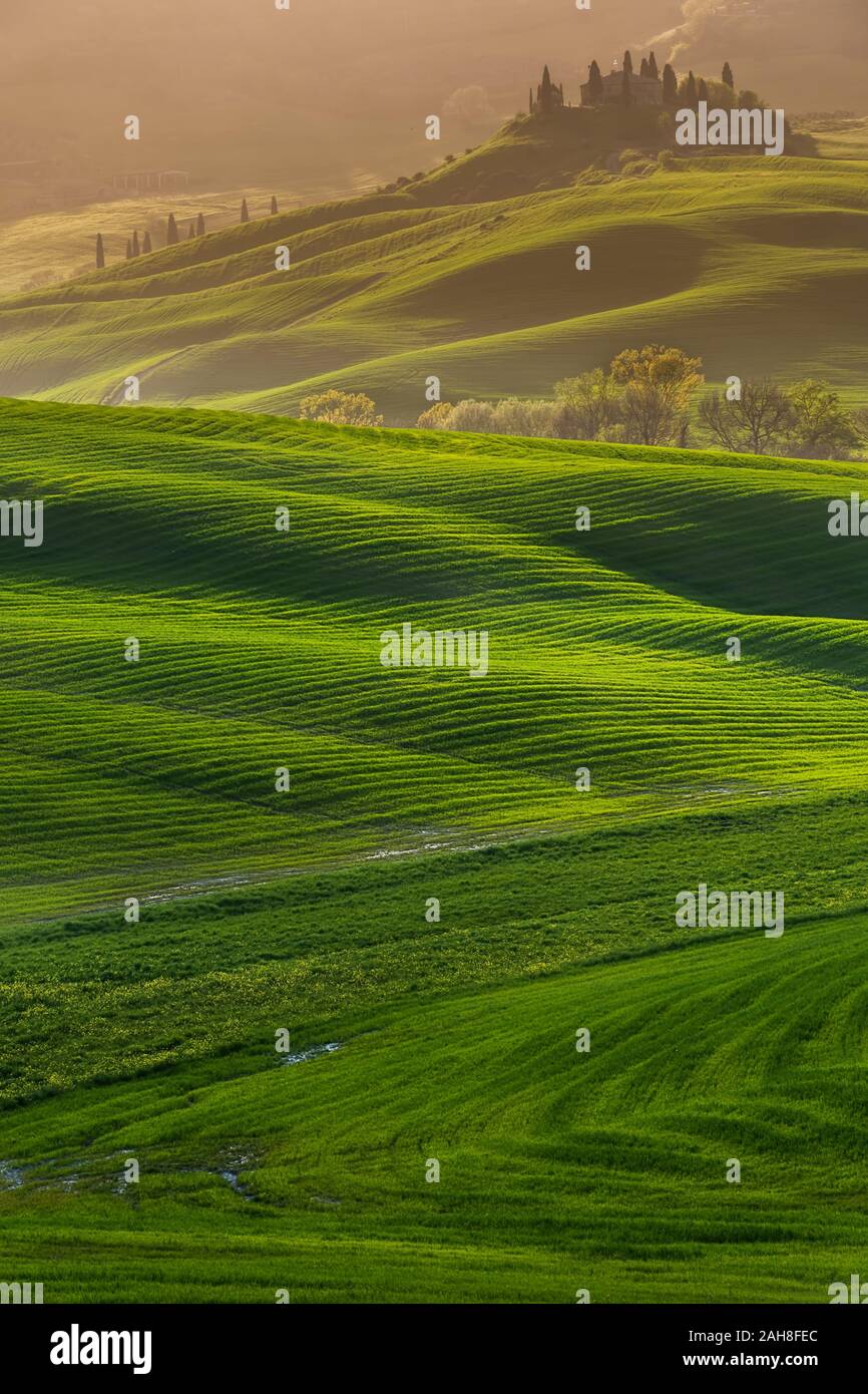 Valley in tuscany sunset hi-res stock photography and images - Alamy