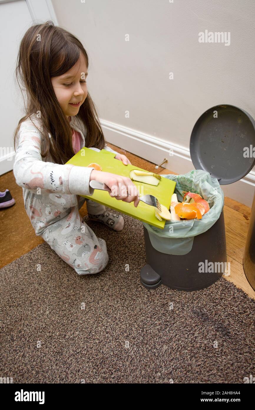 Food waste bin hi-res stock photography and images - Alamy
