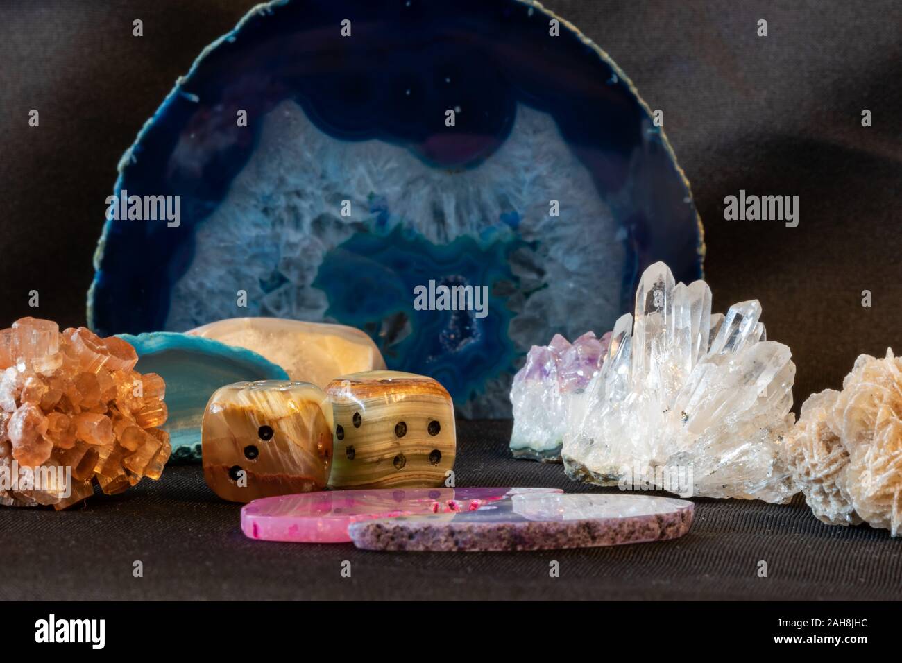 Beautiful stones hi-res stock photography and images - Alamy