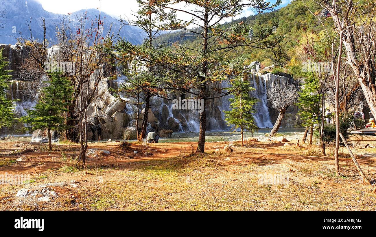 Blue Moon Valley at Jade Dragon Snow Mountain, Yunnan Province, China ...