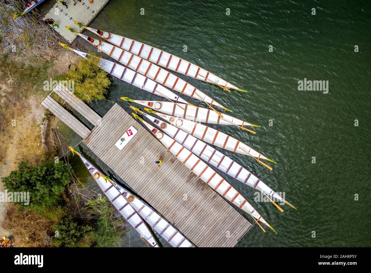 Overhead view of empty wooden dragonboat Stock Photo - Alamy