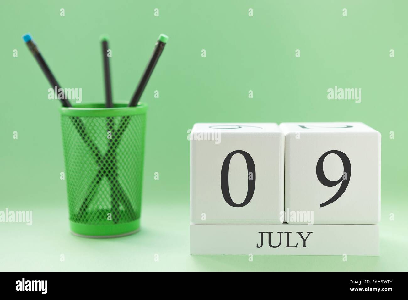 Birthday july 9 hi-res stock photography and images - Alamy