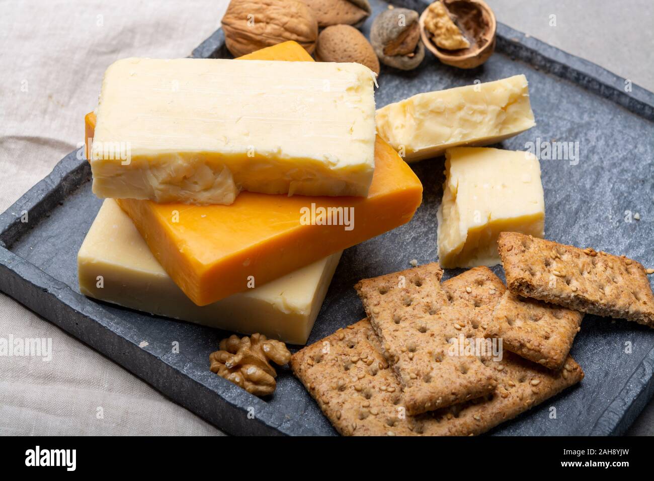Lancashire cheese and crackers hi-res stock photography and images - Alamy