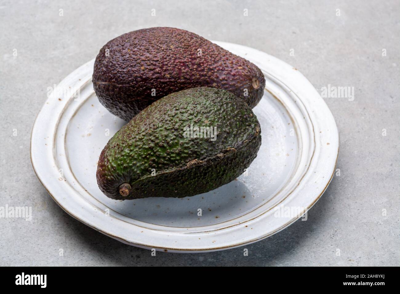 New harvest of fresh ripe hass avocado close up Stock Photo - Alamy