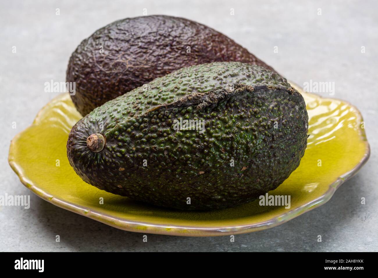 New harvest of fresh ripe hass avocado close up Stock Photo - Alamy