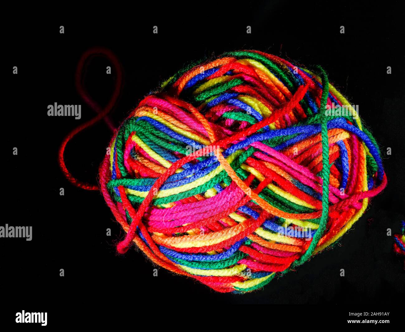 Close-up abstract of colourful, colorful, ball of wool Stock Photo - Alamy
