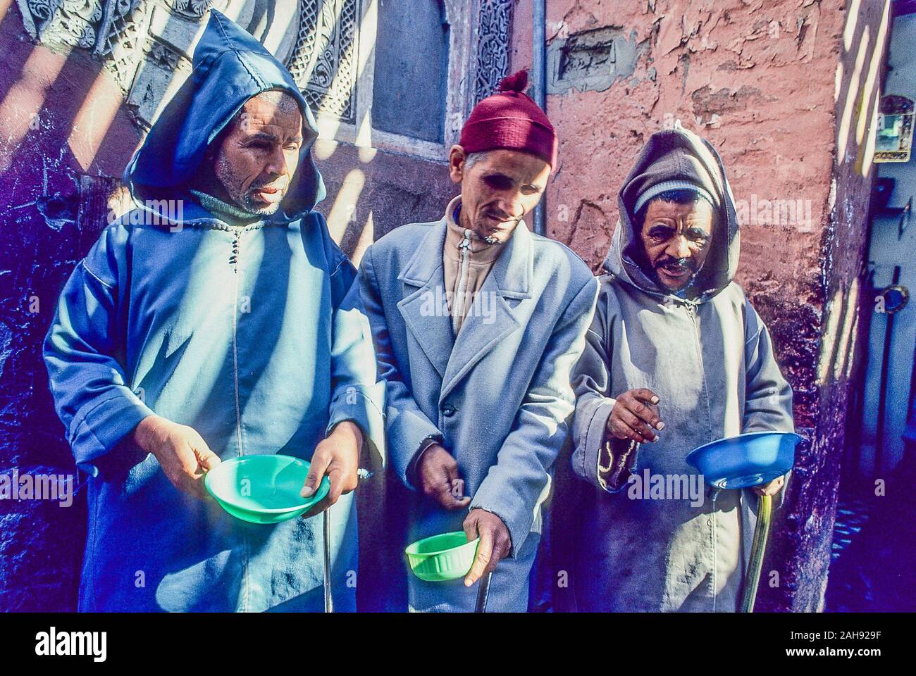 Three blind men hi-res stock photography and images - Alamy