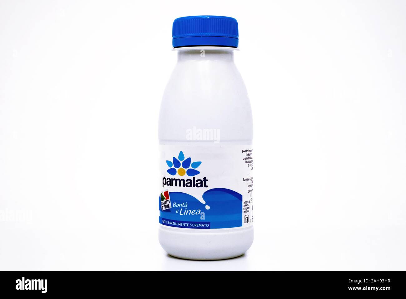 Parmalat Pasteurized Low Fat Italian MILK Stock Photo - Alamy