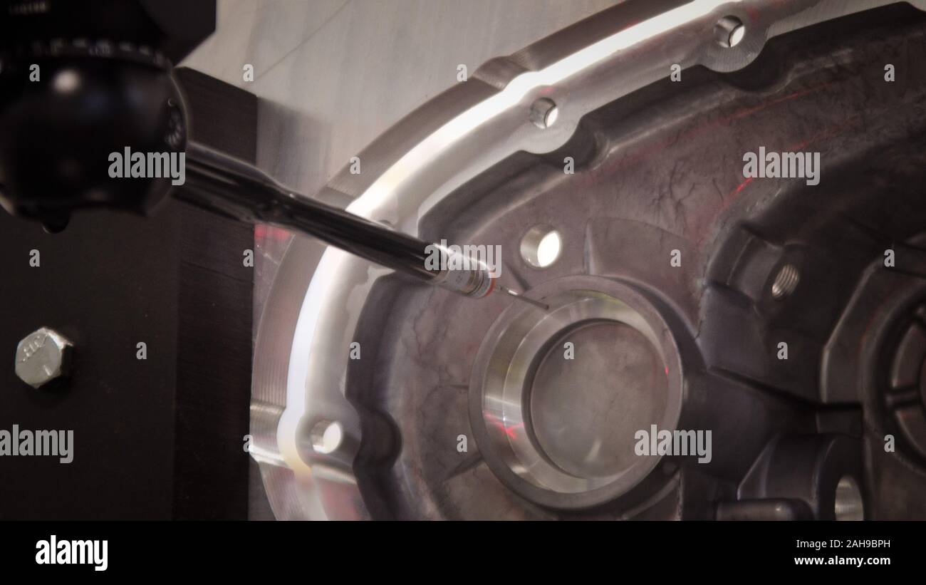 Laser aligned robotic device hi-res stock photography and images - Alamy