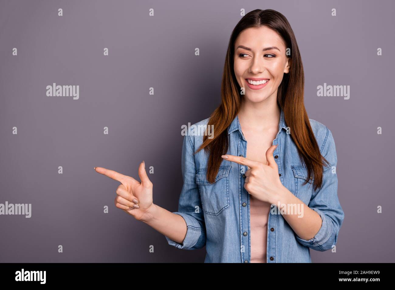 Female sales promoter hi-res stock photography and images - Alamy